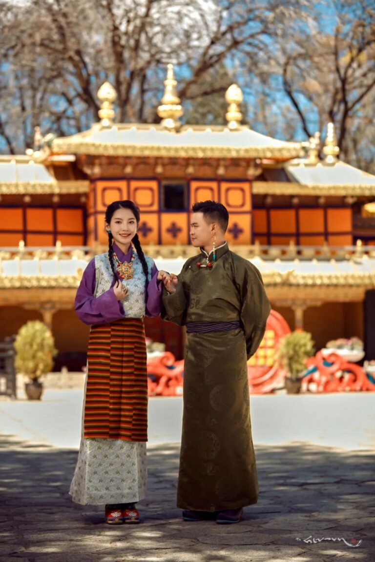 Majestic Attire and Significance of Tibetan Traditional Clothing