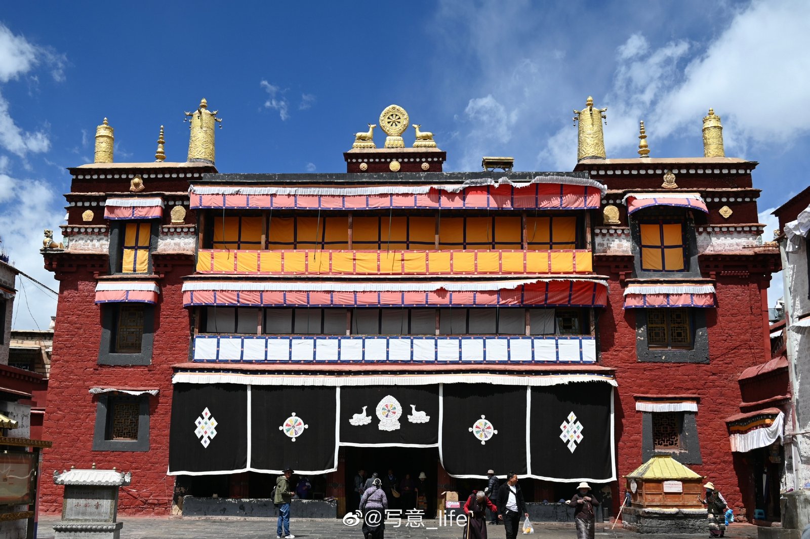 Discover Ramoche Temple: A Unique Spiritual Hub in Lhasa
