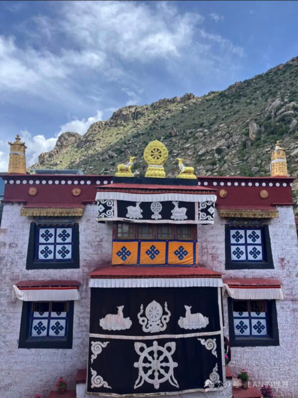 Langba Nampar Nangdzé Temple: Ancient Cliff Temple Mangkang